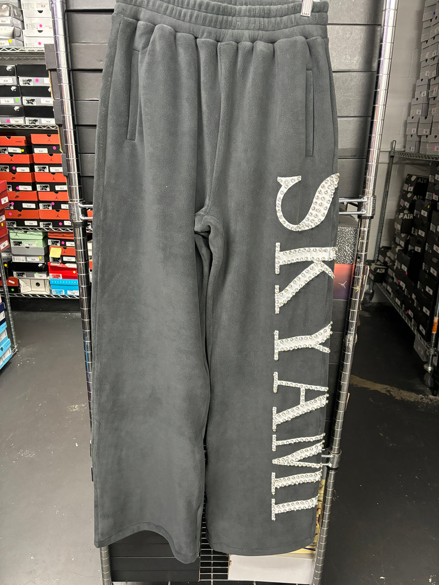 Skyami Rhinestone Sweats – Token Miami