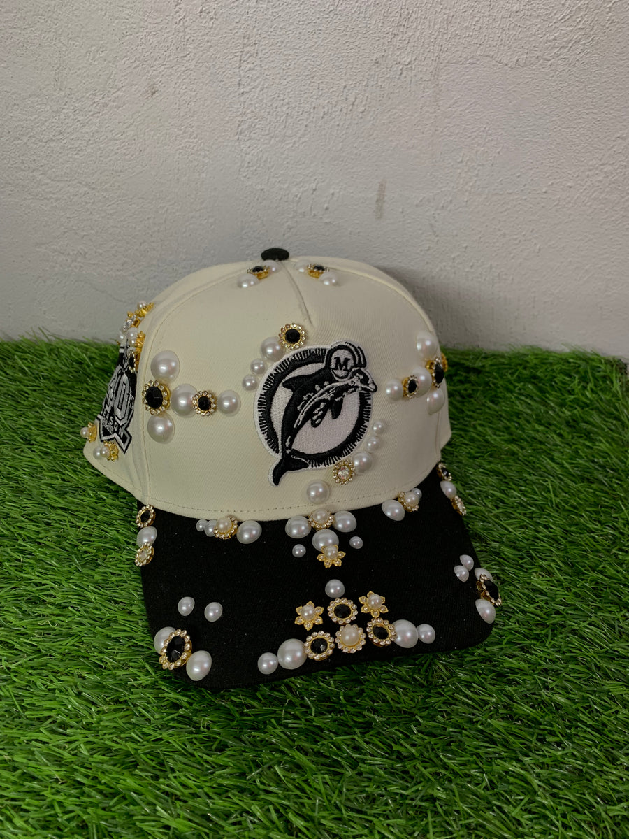 DOLPHINS RHINESTONE SNAPBACK Cream/Black – Token Miami