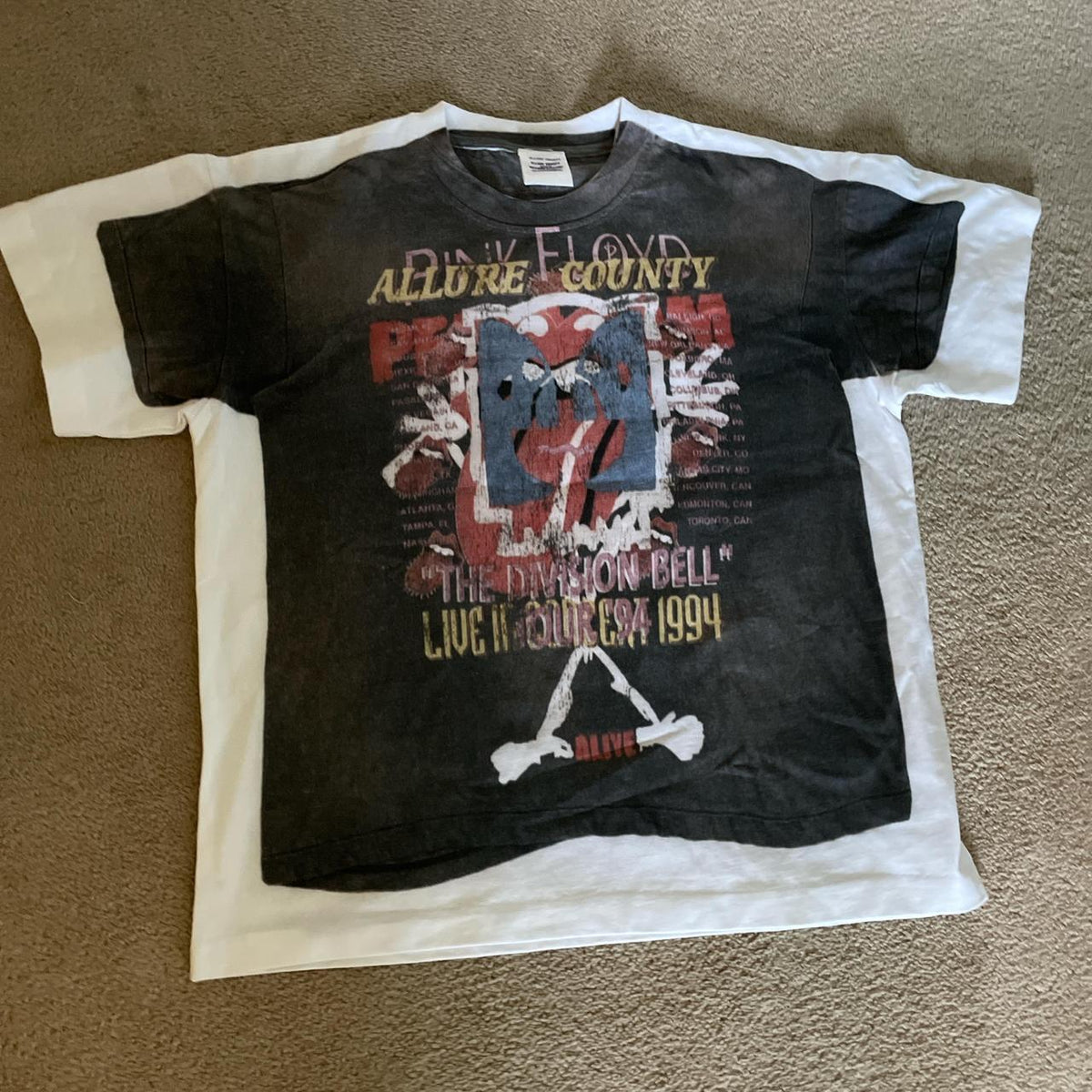 Allure County Tee – Token Miami